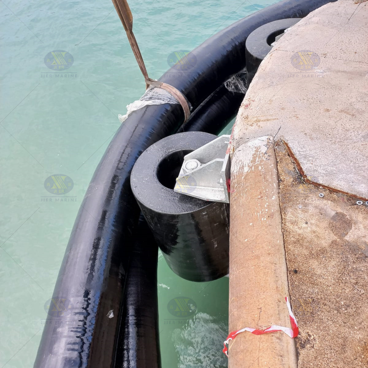 Cylindrical Fender System Customized Design for Genoa Port, Italy (JCY ...